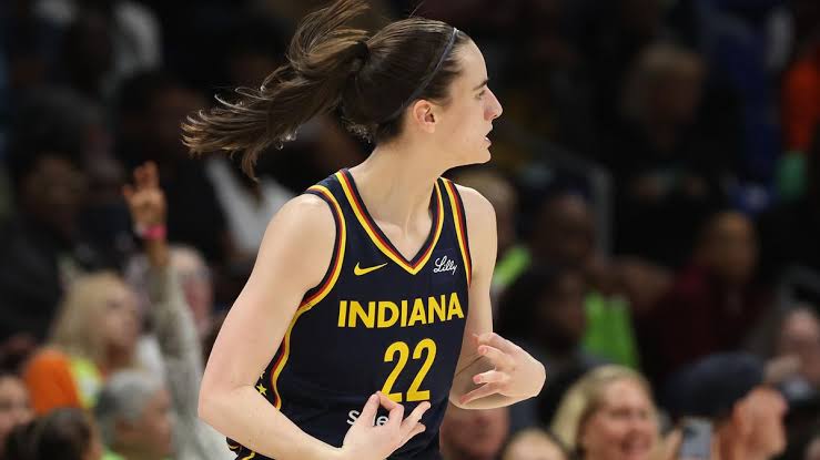 Caitlin Clark sets rookie scoring mark as Fever edge Wings - Sportextra Caitlin Clark sets rookie scoring mark as Fever edge Wings - Sportextra