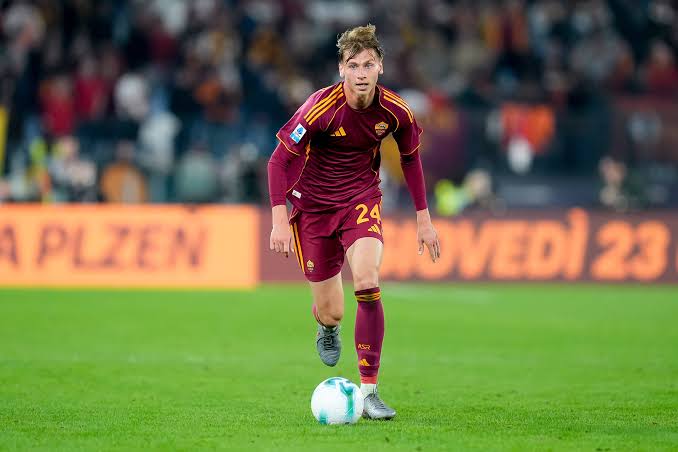Nottingham Forest 'express interest' in £17m defender but face transfer ...